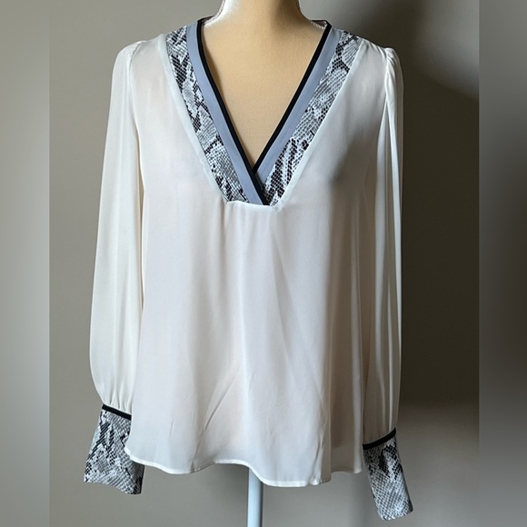 Express | Tops | Nwt Express V Neck Blouse With Snake Print Trim | Poshmark